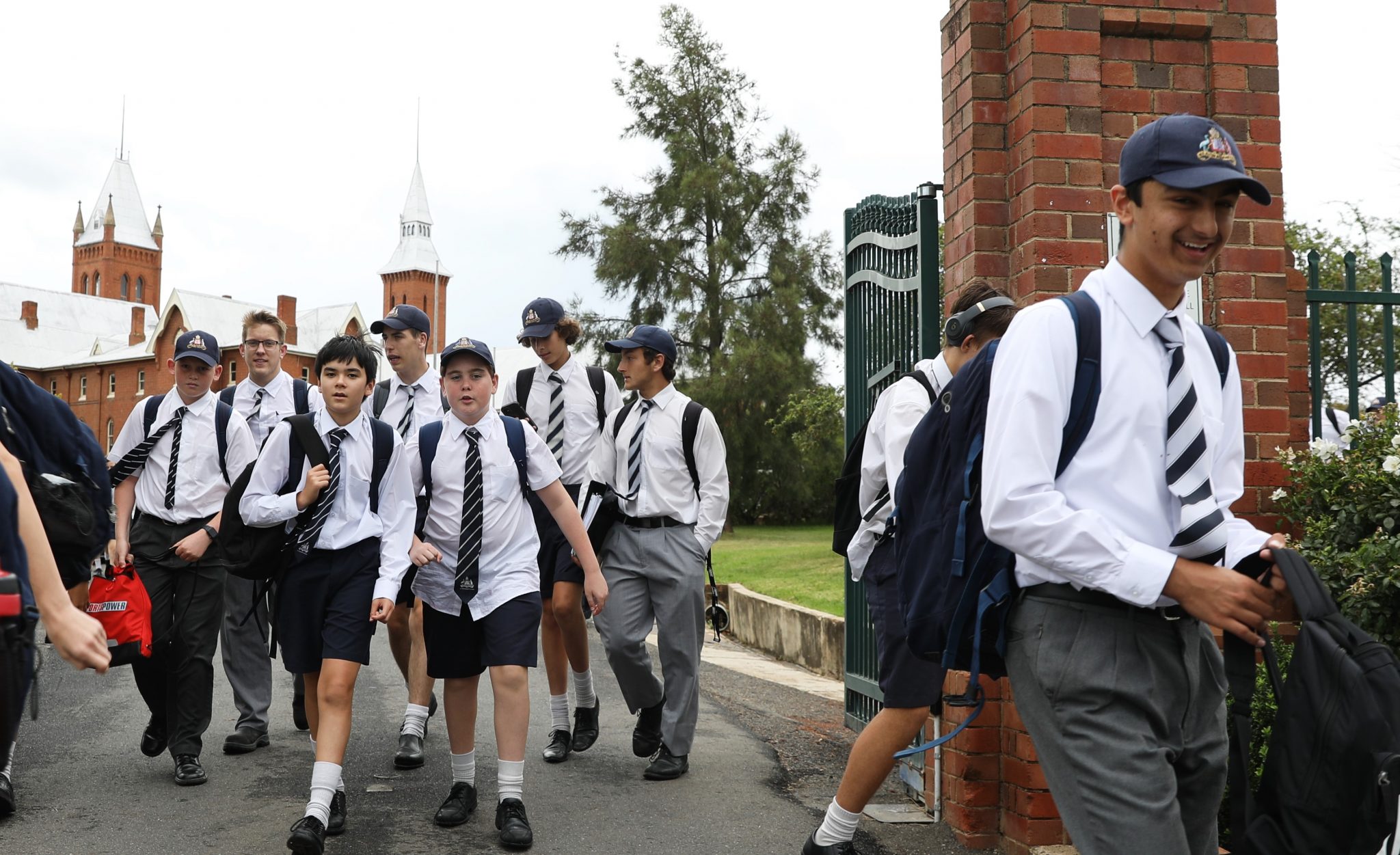 Schools - Bathurst Live Invest